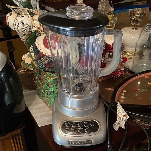 KitchenAid | Kitchen | Kitchenaid Silver And Black Blender With ...